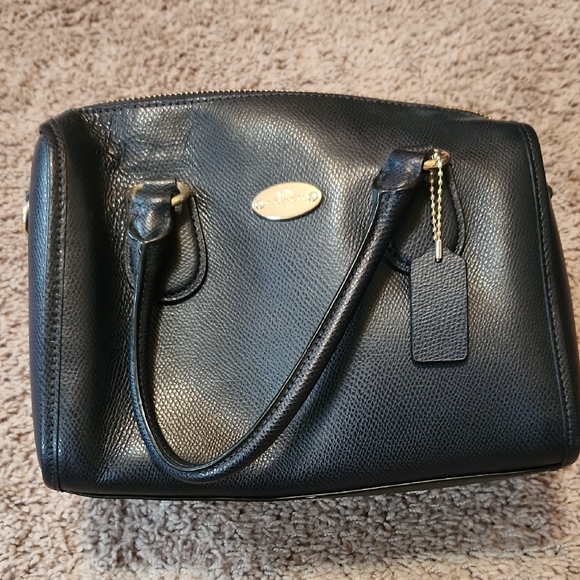 Coach | Bags | Coach Navy Satchel With Structured Design And Double ...